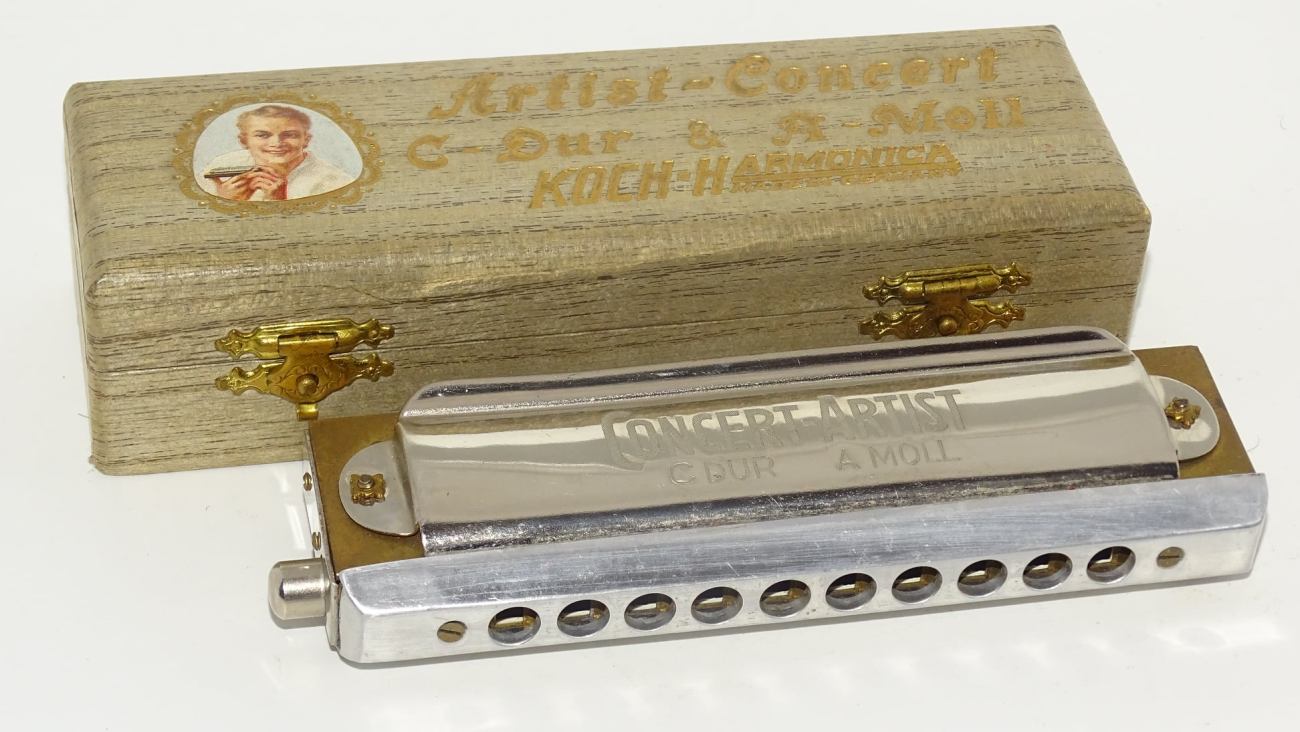 Koch Chromatic – Chromatic Harmonica History